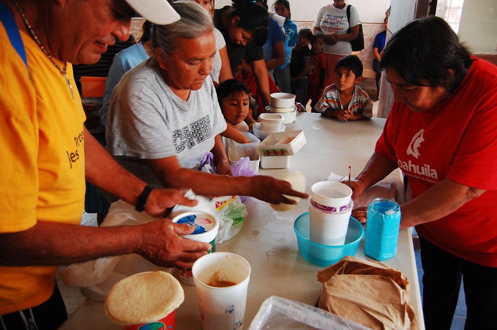 Improve Mexican Communities by feeding 500 people - GlobalGiving