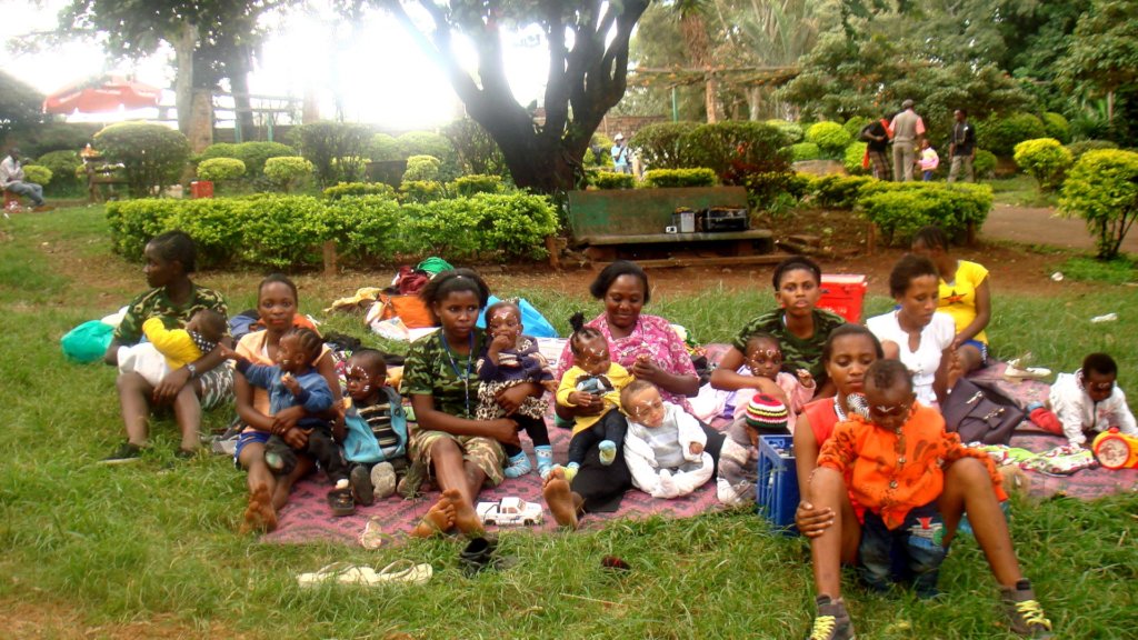 Care for babies & empower young mothers in Nairobi - GlobalGiving