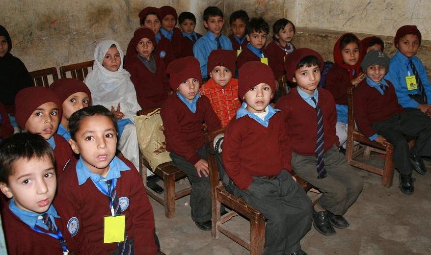 Keep 2000 Poor Pakistani Children in School - GlobalGiving