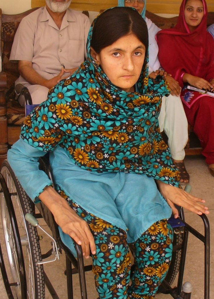 Keep 2000 Poor Pakistani Children in School - GlobalGiving
