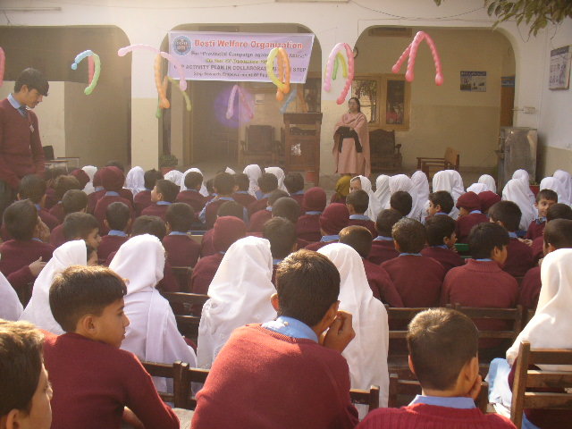 Keep 2000 Poor Pakistani Children in School - GlobalGiving