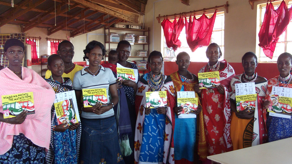 Equip a rural Kenyan library with a computer lab - GlobalGiving