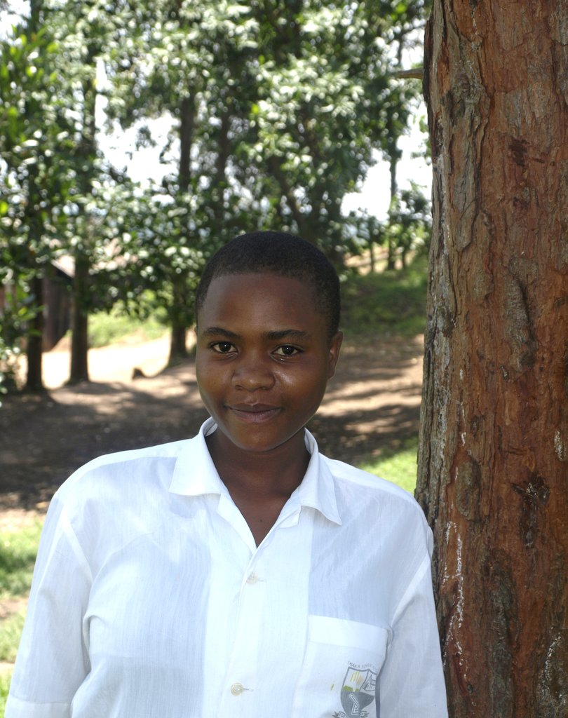 Support Daphine's Education - GlobalGiving