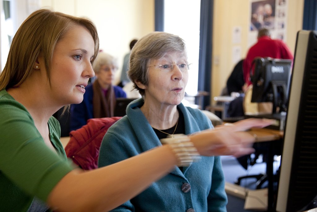 Help older people learn basic IT skills - GlobalGiving