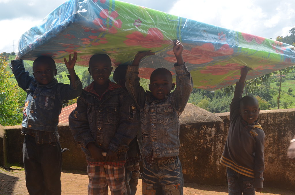 Give needy kids life and hope through education - GlobalGiving