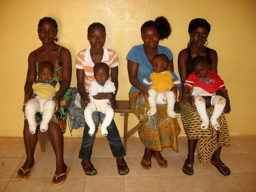 Help 40 Liberian Children Walk - GlobalGiving