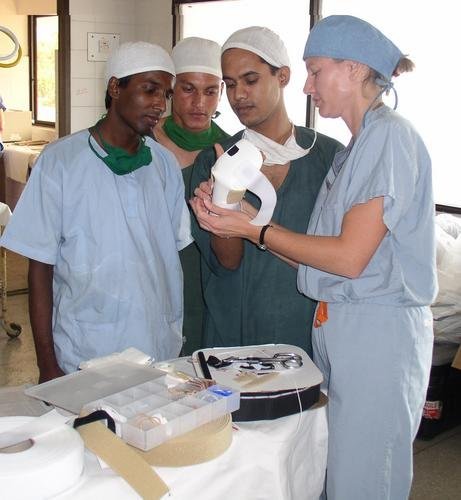 Training for 100 Doctors in Developing Countries - GlobalGiving