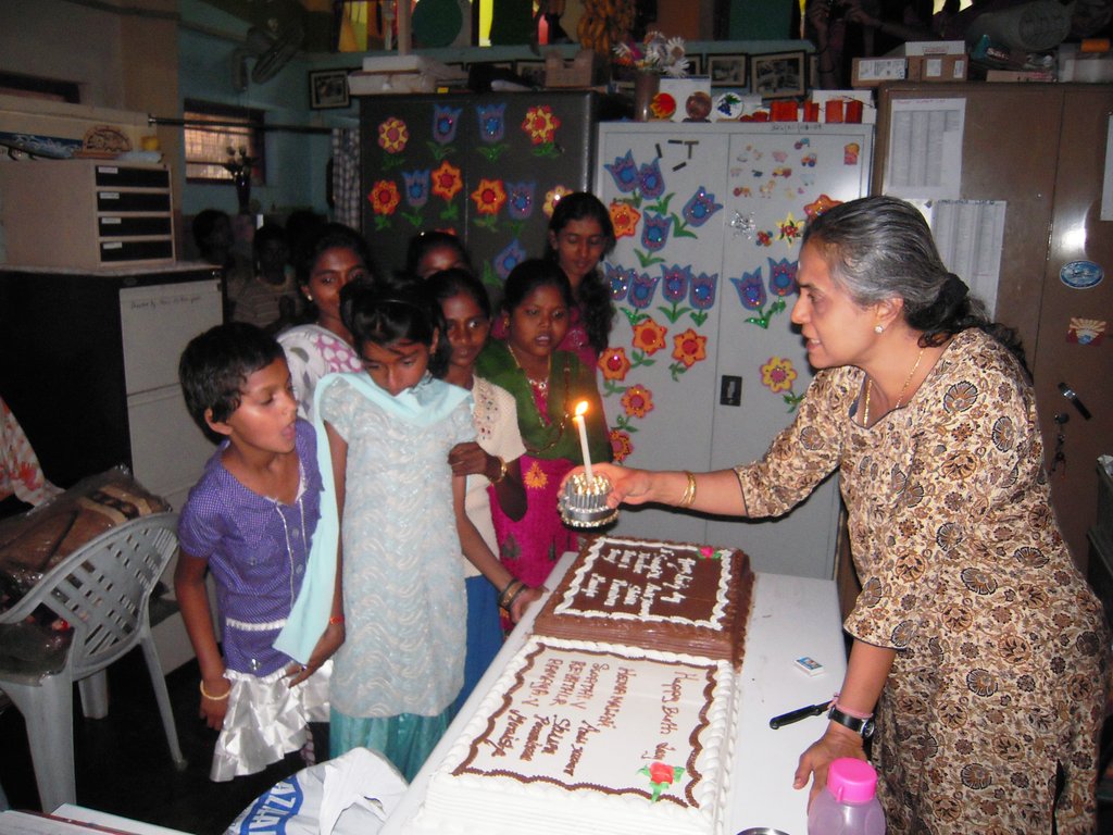 Send 200 under- served kids to school in Banglore - GlobalGiving
