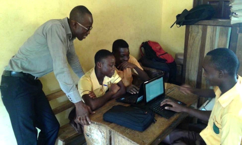 Reports on Hands-on computer classes for 1,800 Ghana children ...