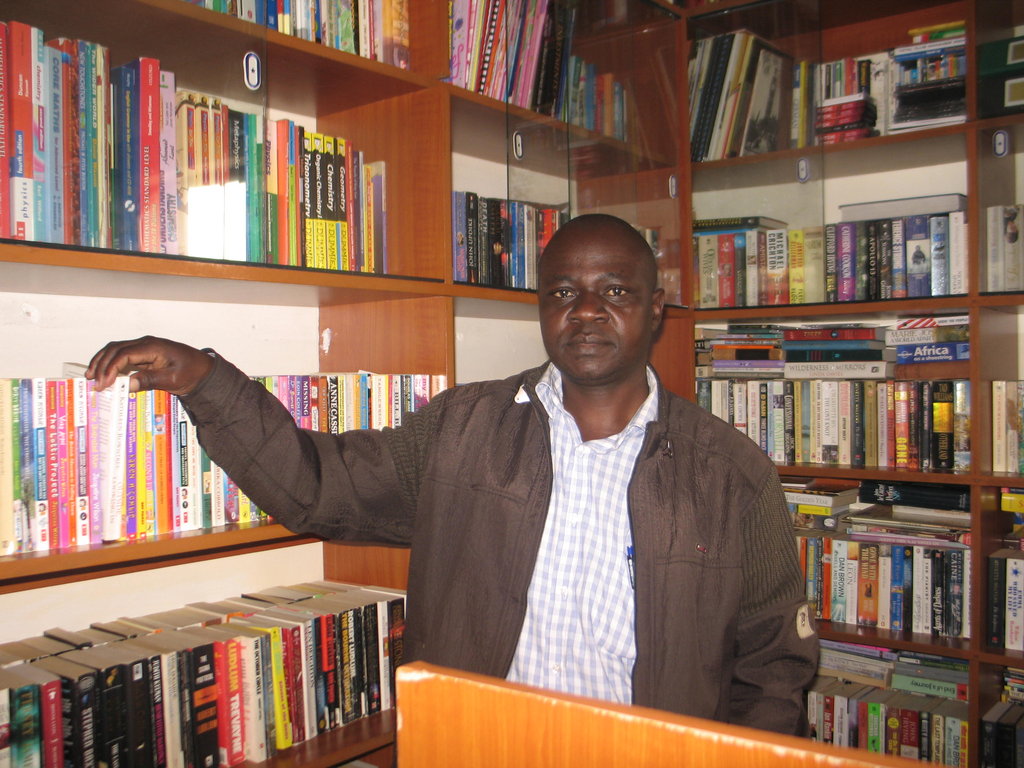 Library Centers in Nairobi slum - GlobalGiving