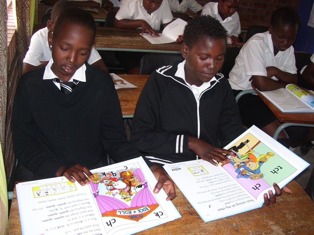 Help build a school library in Zambia - GlobalGiving