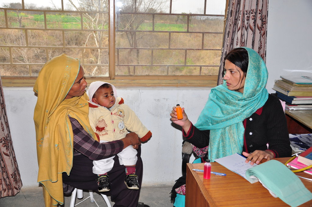 Reduce Maternal & Infant Mortality in Pakistan - GlobalGiving