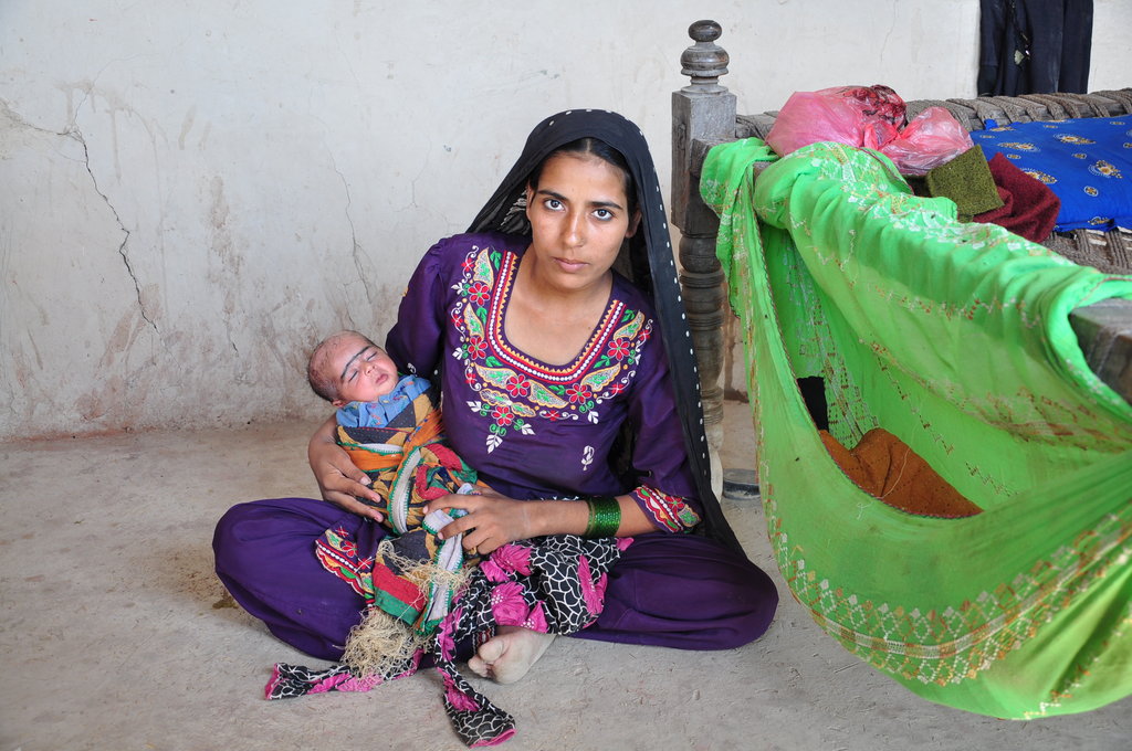 Reduce Maternal & Infant Mortality in Pakistan - GlobalGiving