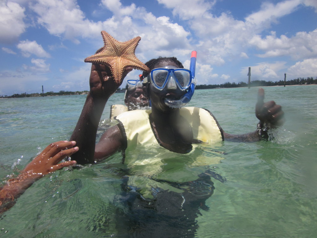 Help build a Community Center in Nassau, Bahamas - GlobalGiving