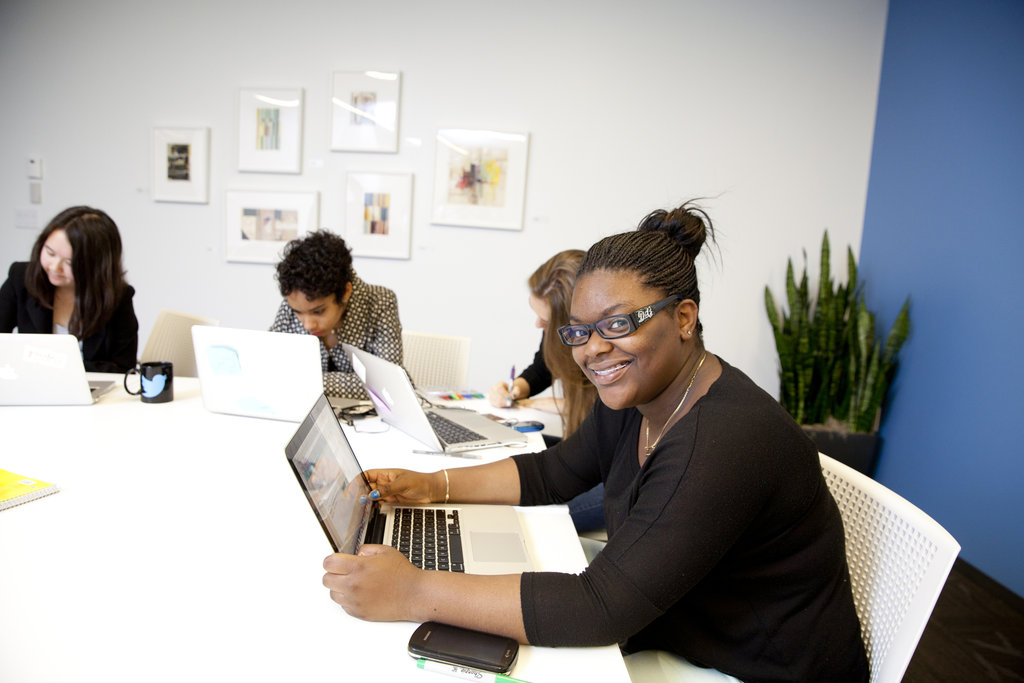 Girls Who Code: Bring CS to Girls Across Country - GlobalGiving