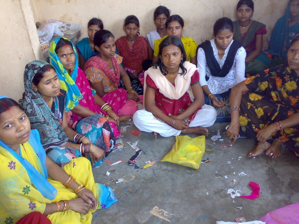 Help a poor trained woman with a sewing machine - GlobalGiving