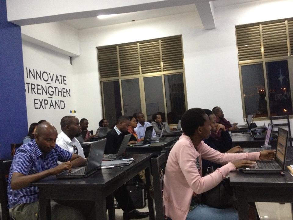 Accelerate young Rwandan entrepreneurs - GlobalGiving