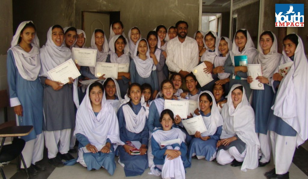 400 Baloch girls get entrepreneurship training - GlobalGiving