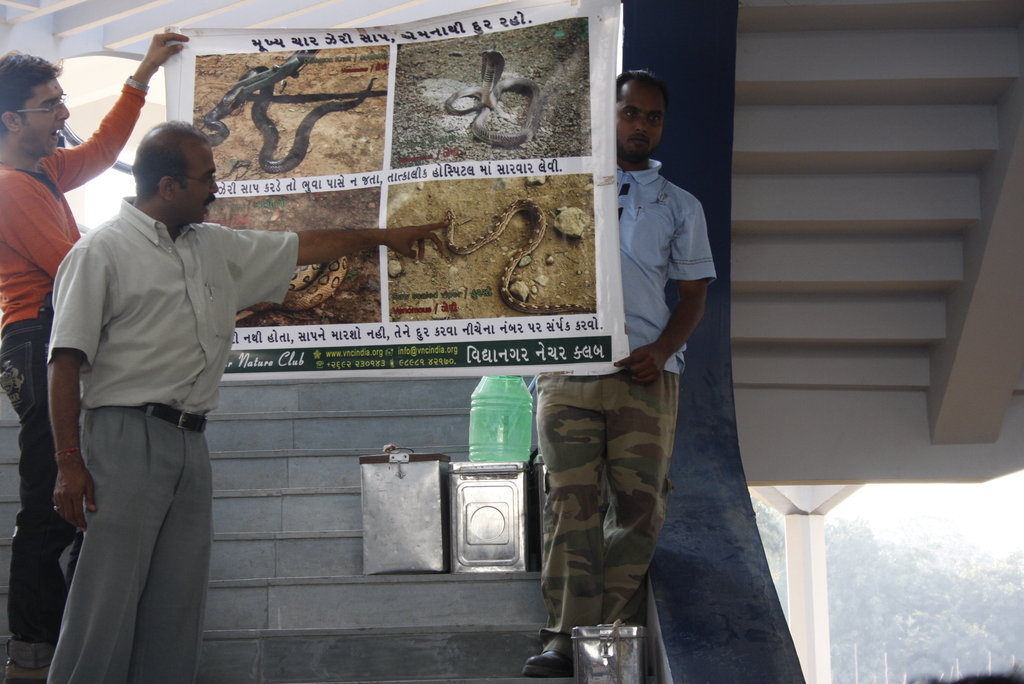 Saving Lives, Human-Snake Conflict Mitigation - GlobalGiving