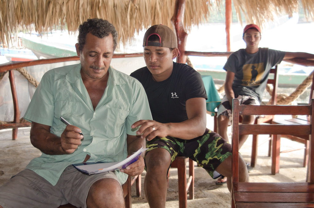 Blast fishing awareness and quick response program - GlobalGiving