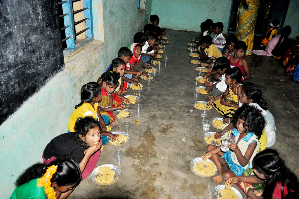 Provide dinner to unprivileged tribal children - GlobalGiving