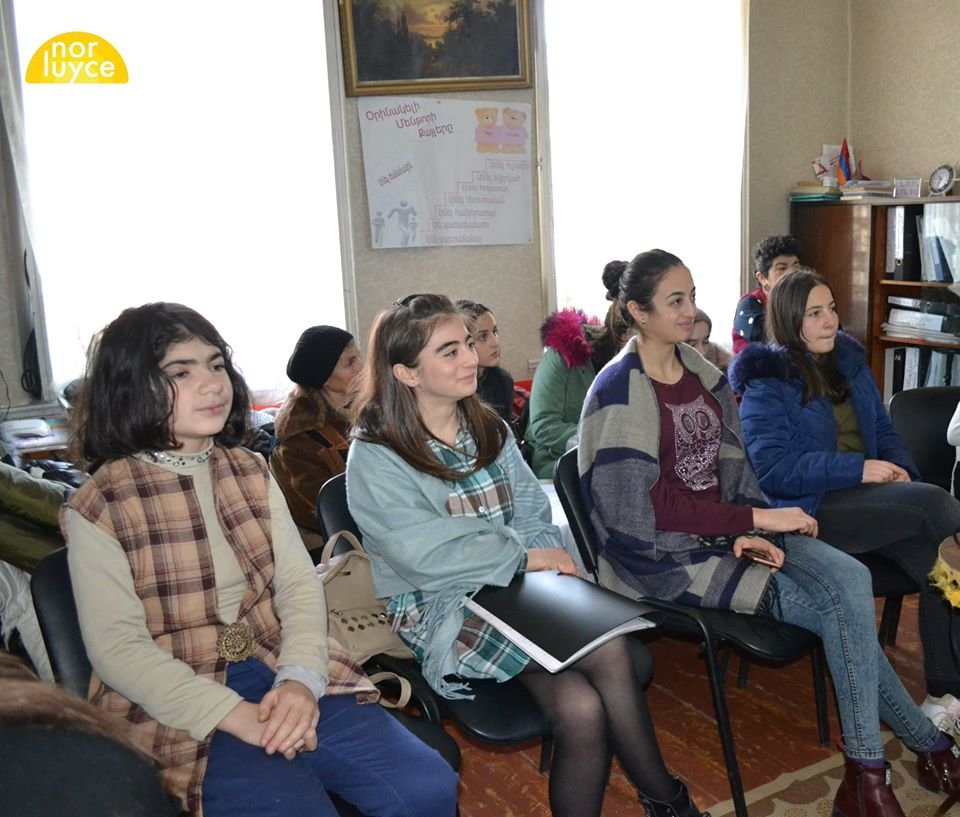 Reports on Computer Classes for Creative Minds - GlobalGiving