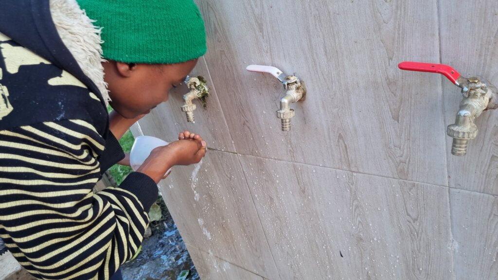 Reports on Upgrade 126 Nanofilter Kiosks into Centers - GlobalGiving