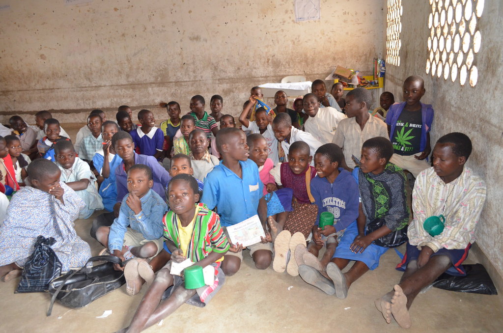 Educate an orphan and vulnerable child in Malawi - GlobalGiving