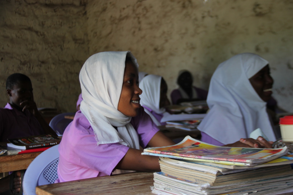 Reports on Secondary education for 30 girls in rural Kenya - GlobalGiving