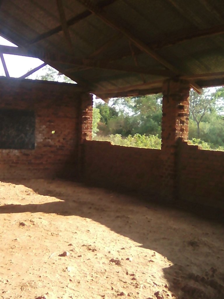 Build classrooms for 500 poor children. - GlobalGiving
