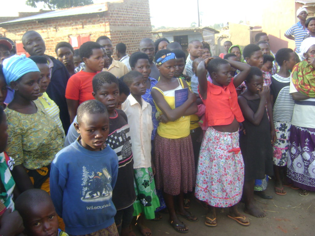 support 250 children return to school in kyenjojo - GlobalGiving