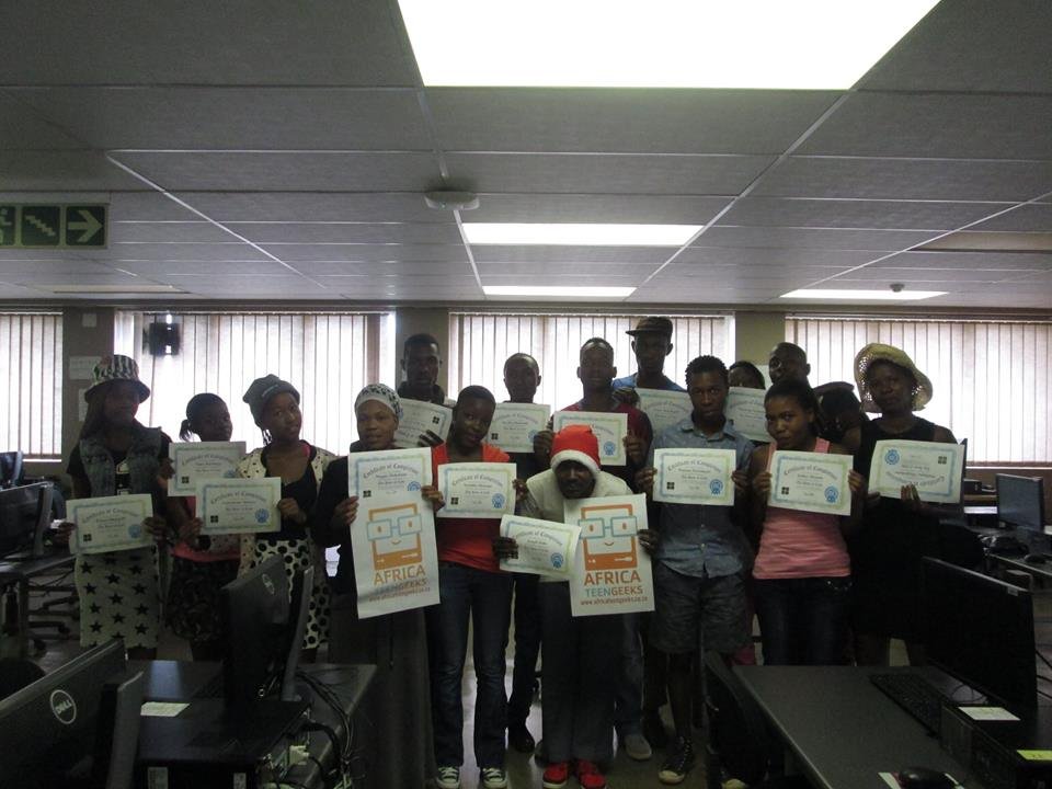 Africa Teen Geeks Bring Computer Science to Africa - GlobalGiving