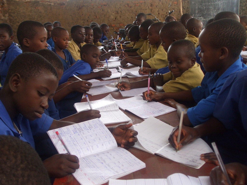 Improve education for 900 children in Rwanda - GlobalGiving