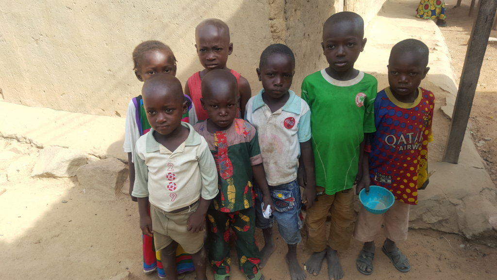 Educational Support For 500 Poor Children - GlobalGiving