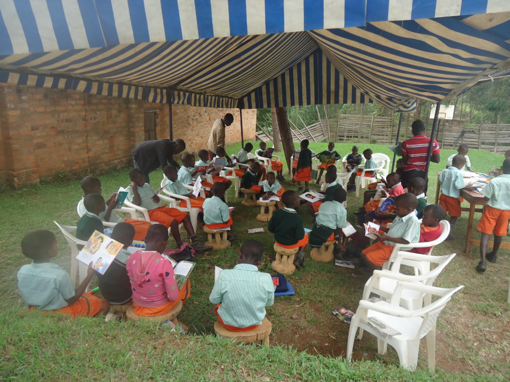 Community Library and Empowerment Centre - GlobalGiving