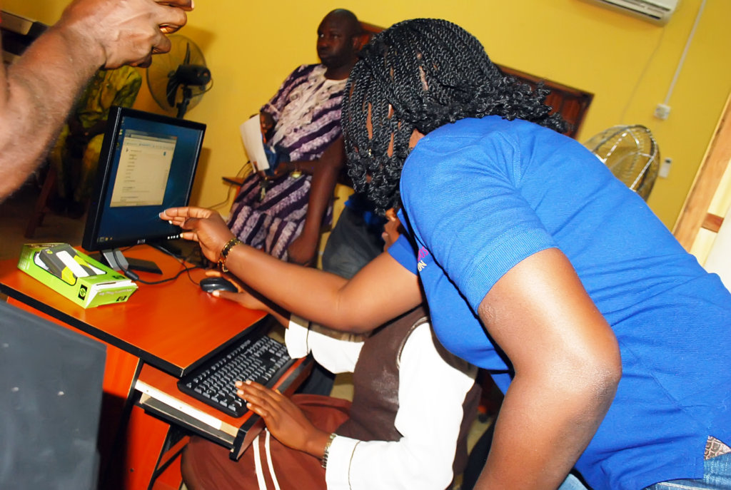 Technology for 200 Schools in Developing Countries - GlobalGiving