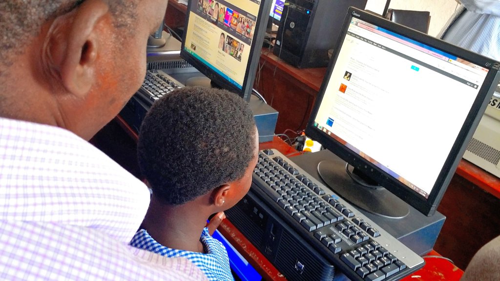 Technology for 200 Schools in Developing Countries - GlobalGiving