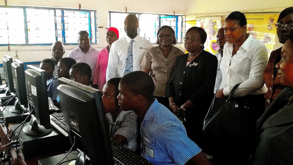 Technology for 200 Schools in Developing Countries - GlobalGiving