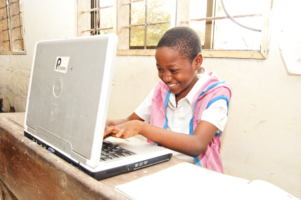 Mobile Computer Lab for Public Primary Schools - GlobalGiving