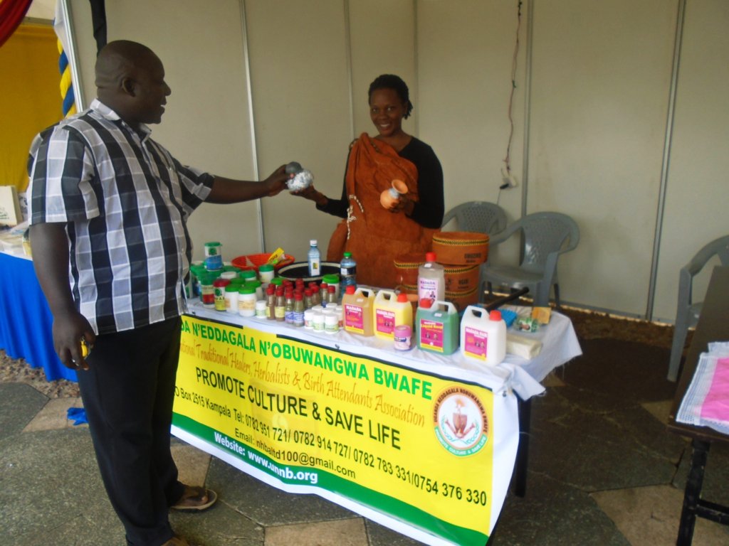 Enroll 14,000 men for HIV treatment in Uganda - GlobalGiving