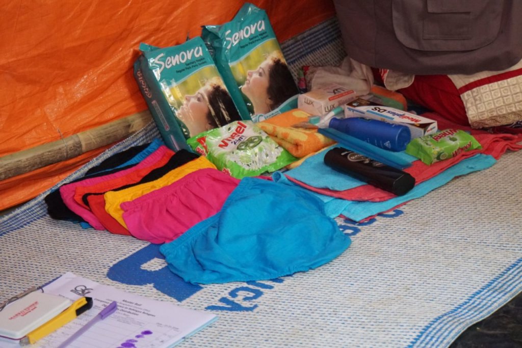 Dignity Kits for Rohingya Refugee Women - GlobalGiving