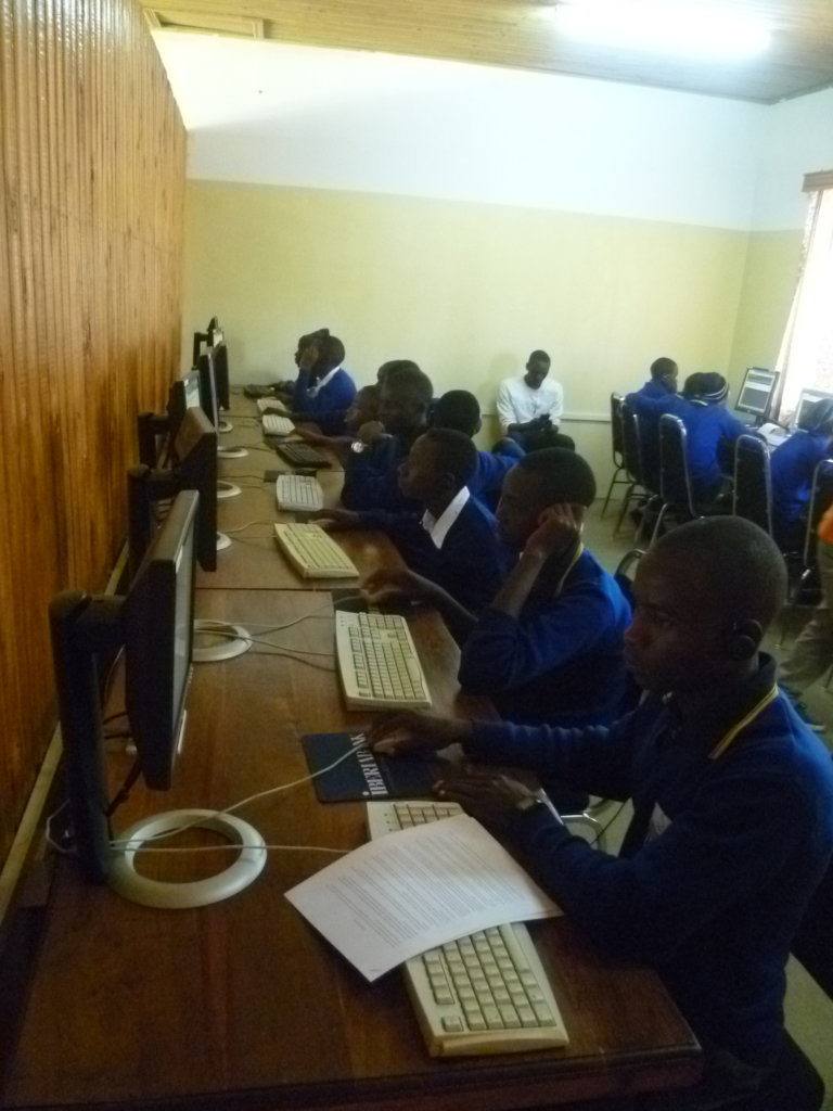 Computer Literacy Program in Iringa Tanzania - GlobalGiving