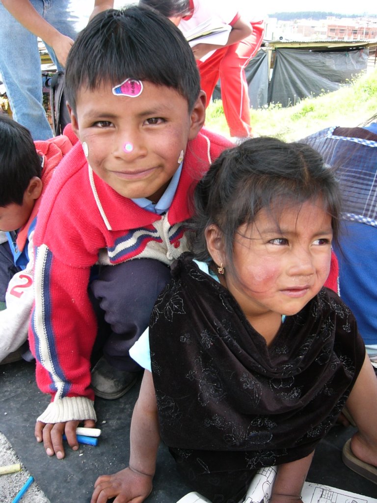 From street to school desk for 200 kids in Ecuador - GlobalGiving