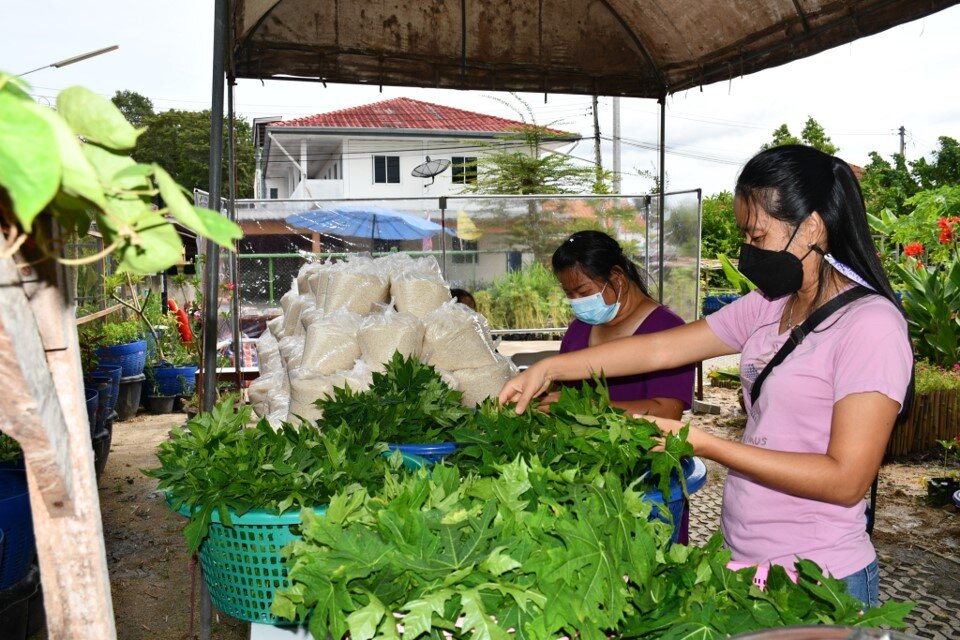 EMPOWERING THE POOR WITH EDUCATION AND SKILLS - GlobalGiving