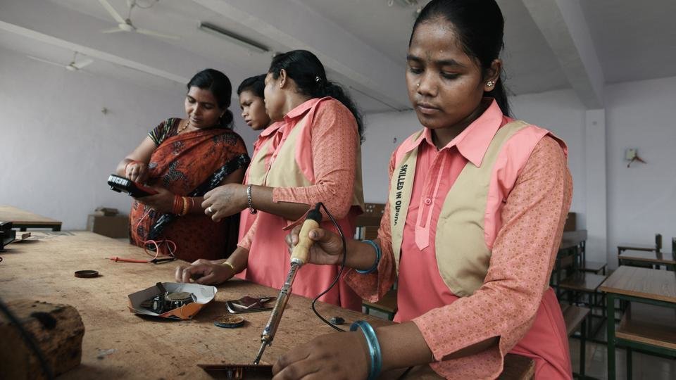 Employable skill training to educated tribal girls - GlobalGiving