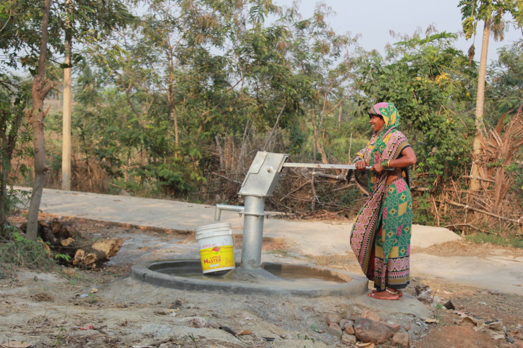 Gift Life to 1000 water starved families in India - GlobalGiving