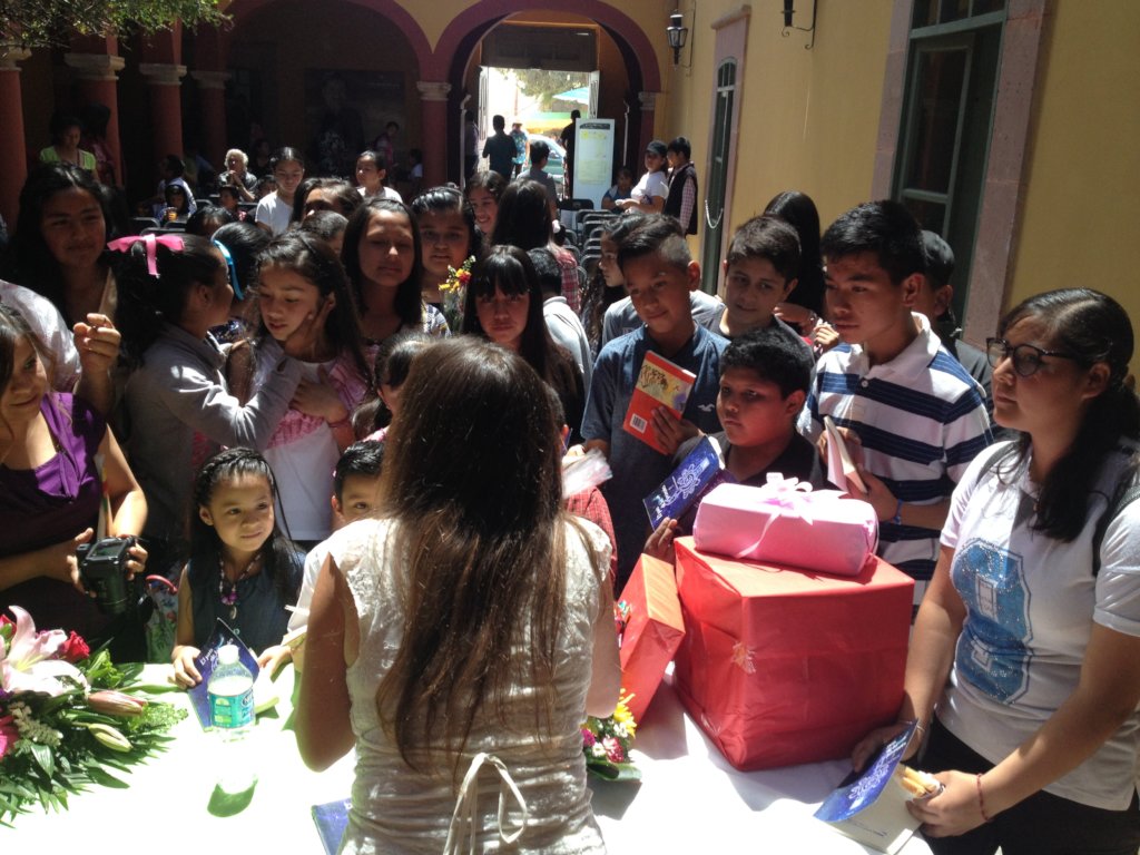Help children become book lovers in rural Mexico - GlobalGiving