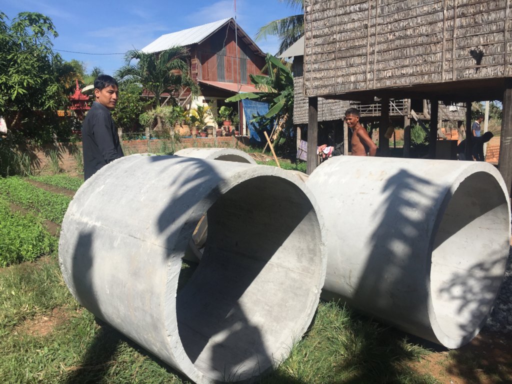 Safe toilets help flush out disease in Cambodia - GlobalGiving