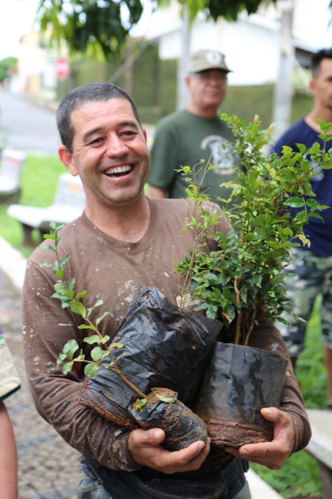 Replanting fruit trees in Brazil - GlobalGiving