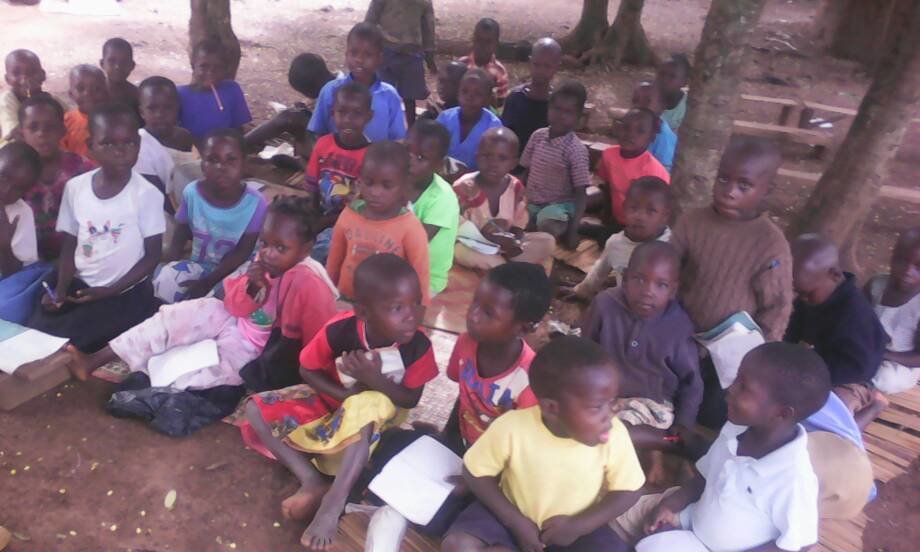 Build classrooms &teachers' Quarters for Makutu PS - GlobalGiving